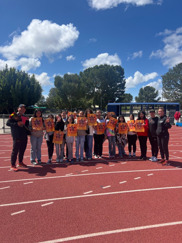 Girls Build: LA Promise Fund – Girls Who Read
